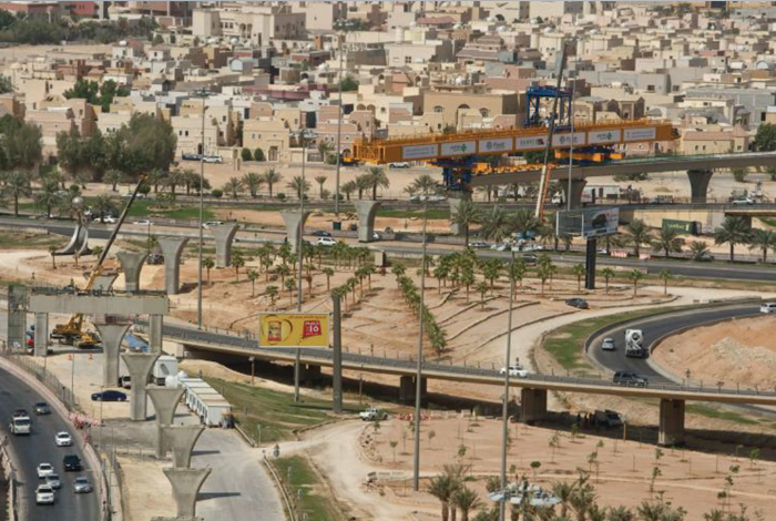 The piers of Line 6 wait patiently for their pre-cast segments to ...